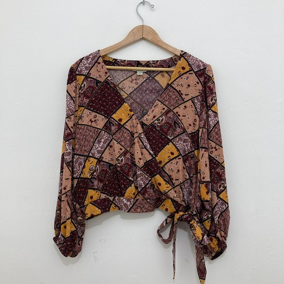 American Eagle Outfitters | Tops | 3 For 8 American Eagle Boho Patchwork Wrap Top Balloon Sleeve ...